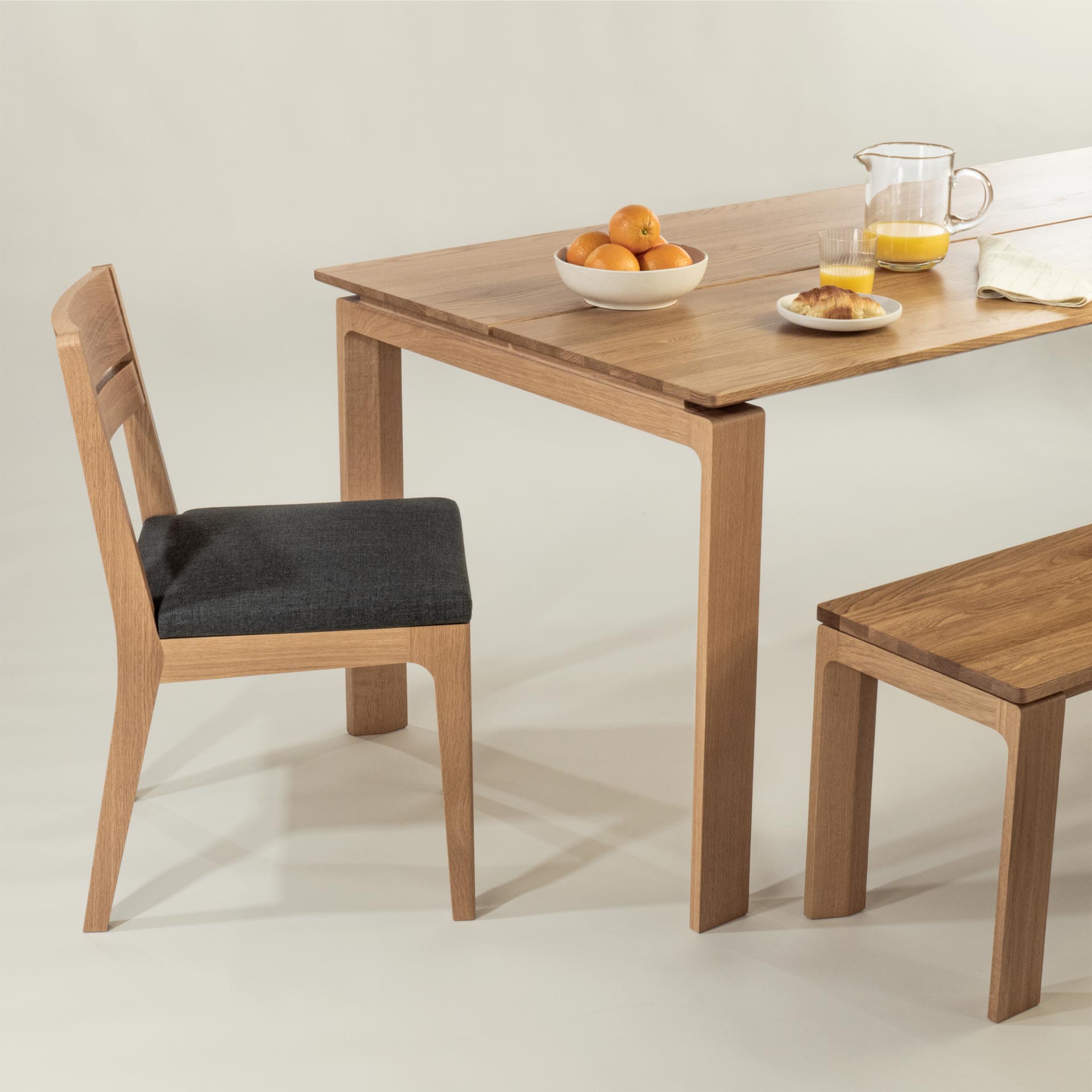 Nord Dining Table 86" – Moss Design